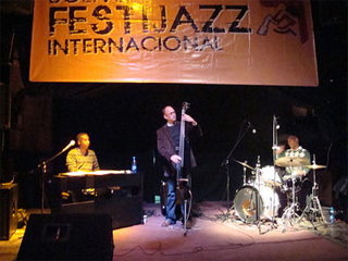 Festijazz de Bolivia rinde homenaje a cantante Gladys Moreno ...